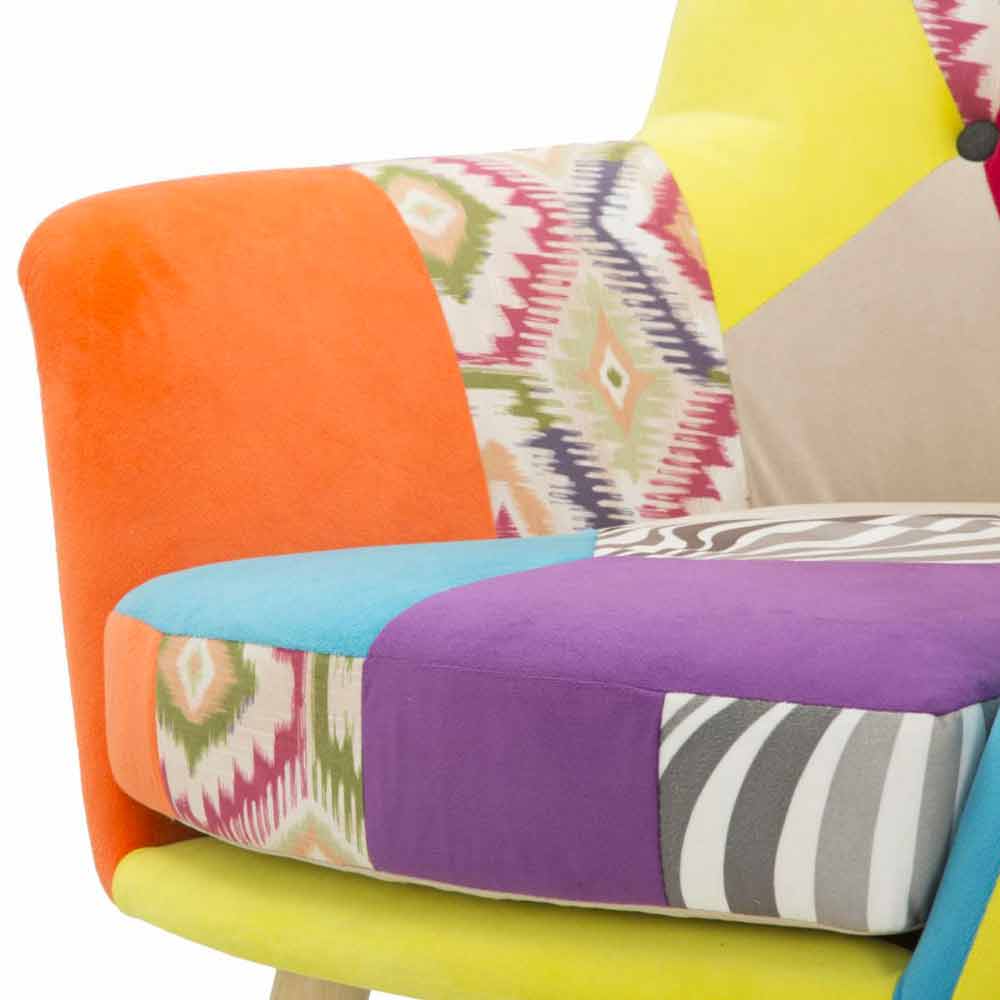 Poltrona Patchwork Colorida Modeno Design em Tecido e Madeira