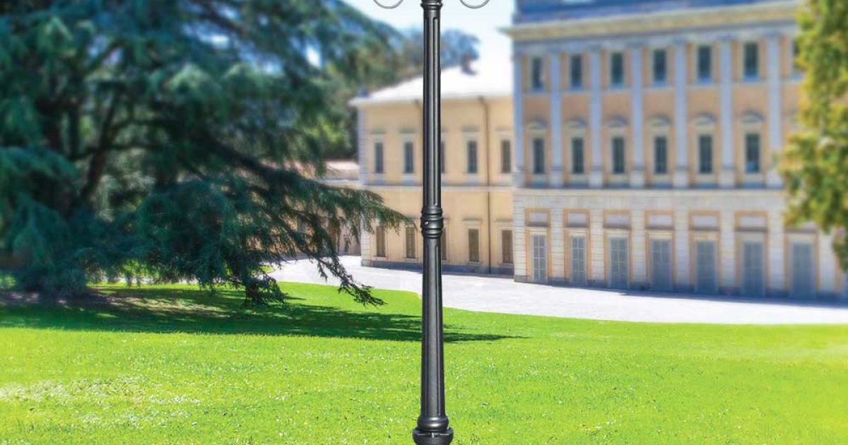 Candeeiro de rua com 219 cm de altura em vidro antracite e alumínio