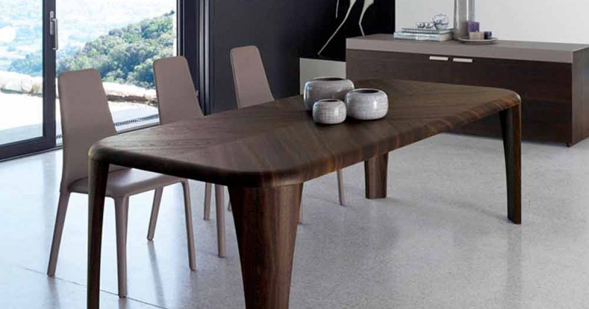 Tabela de design moderno de madeira artesanal em madeira de Itália